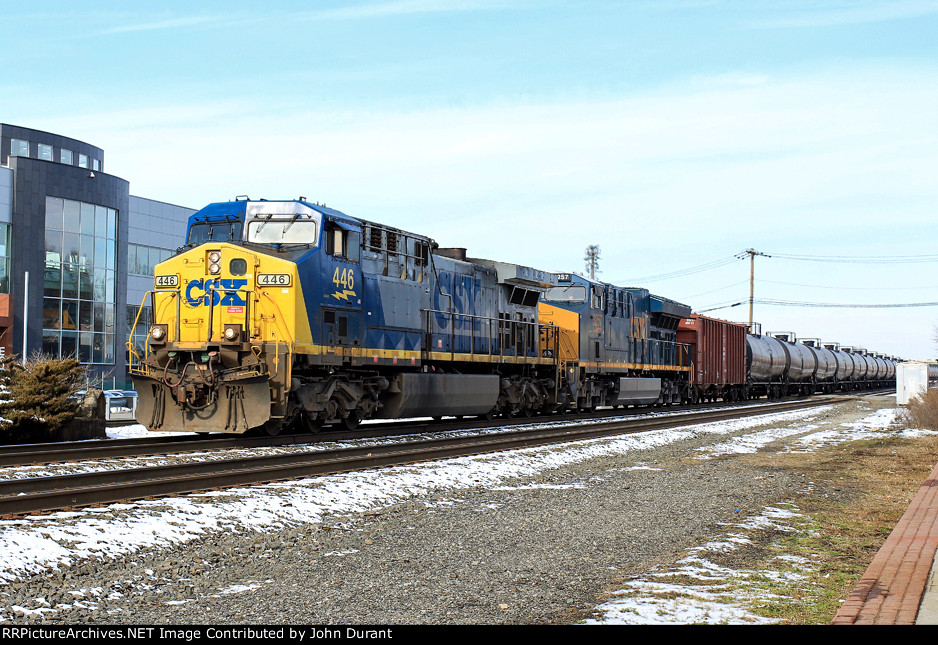 CSX 446 on K-038